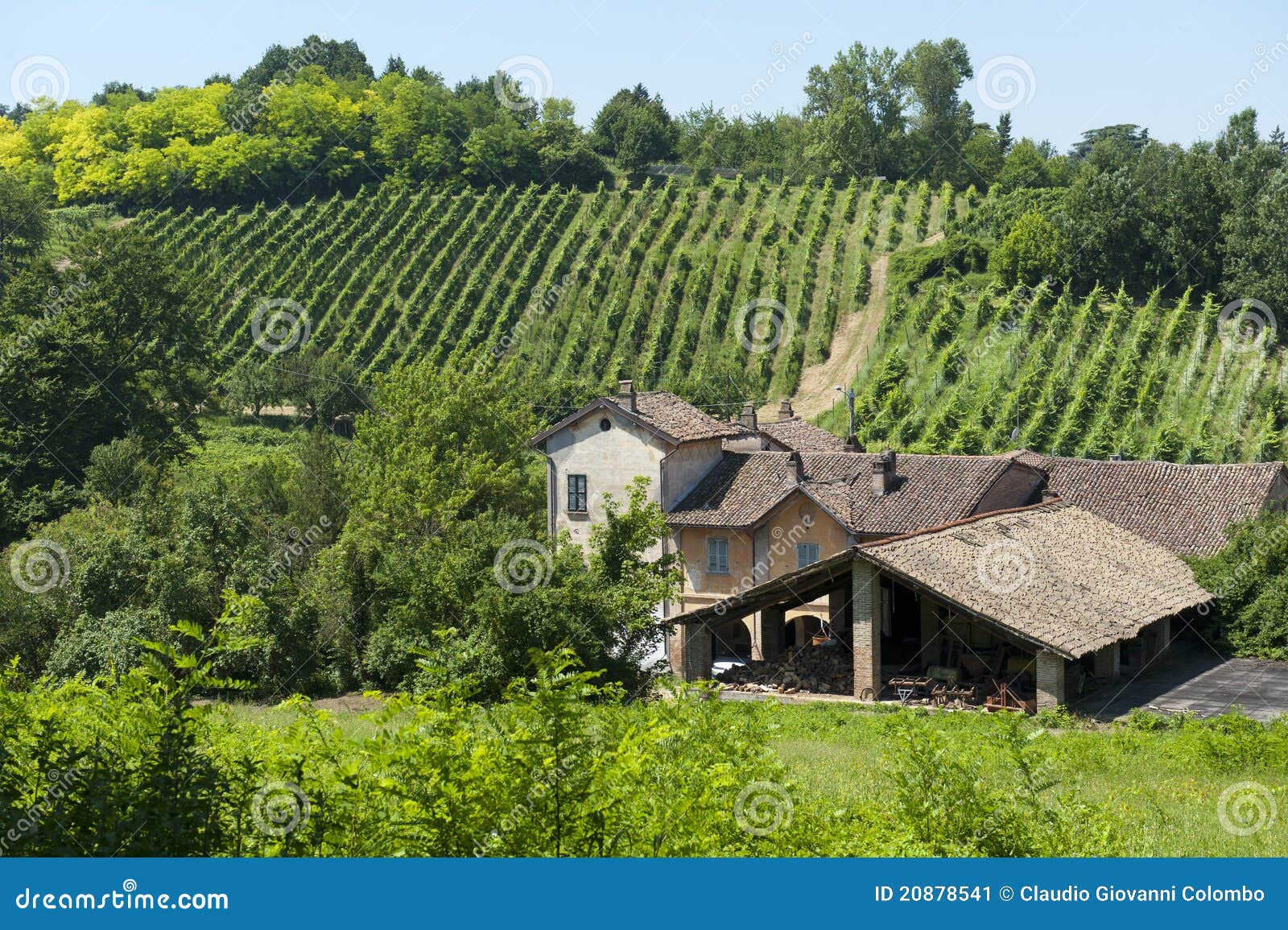 Old Typical Farm in the Oltrepo Pavese Stock Image - Image of italy ...