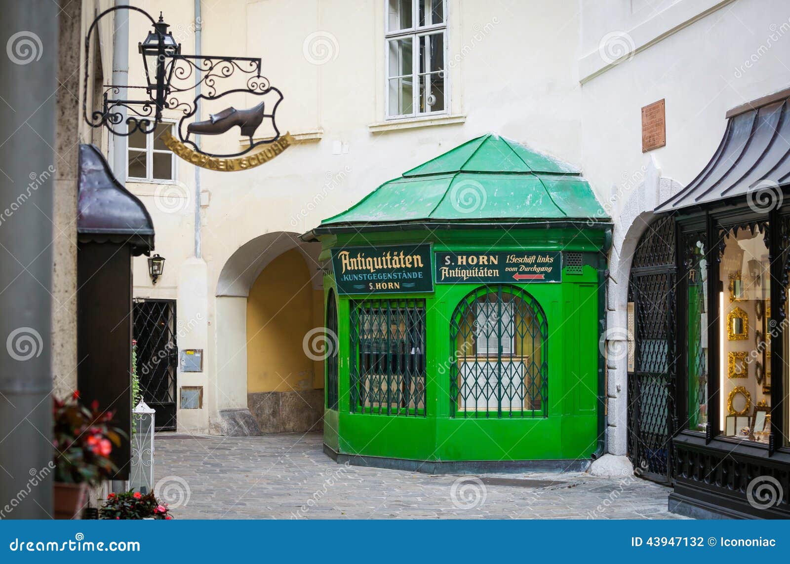 Old Typical Shops in Vienna Editorial Photography - Image of city ...