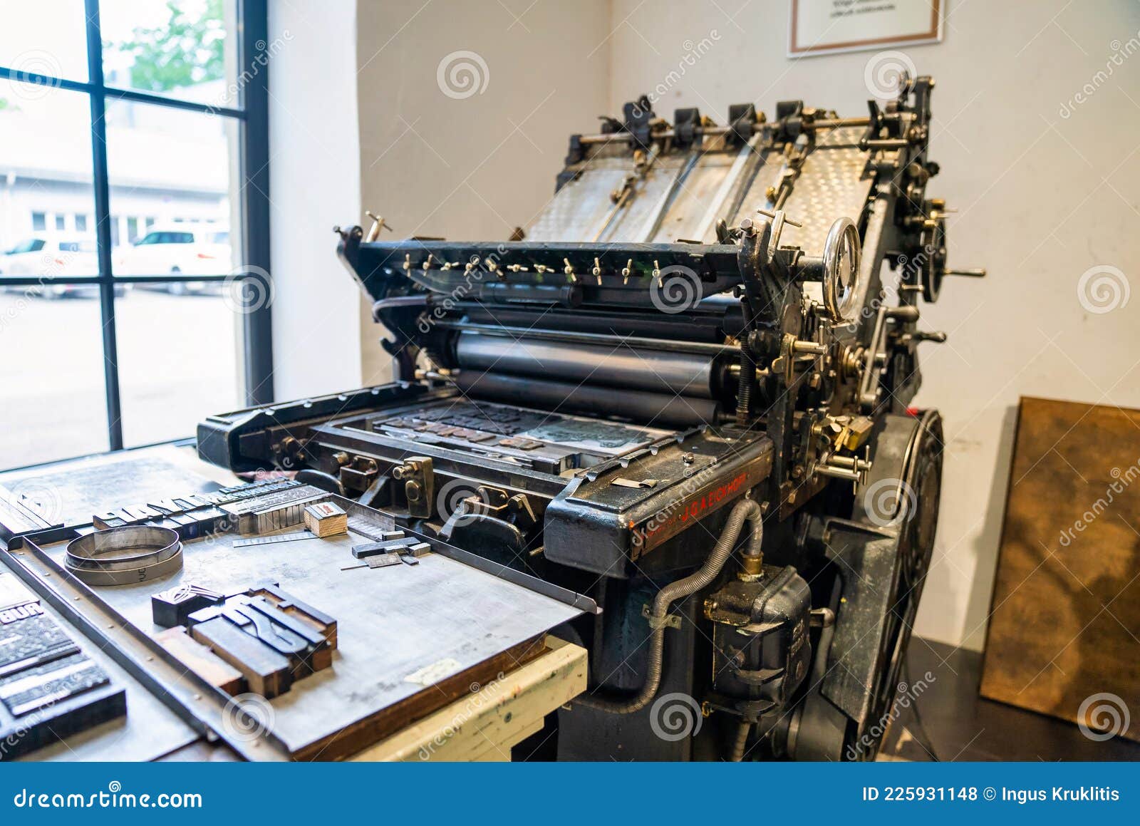 Old Typography Printing Machine With Letter Samples. Editorial Image ...