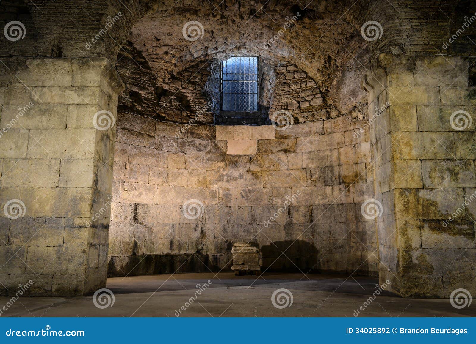 Old Underground Room stock photo. Image of station, deserted - 34025892