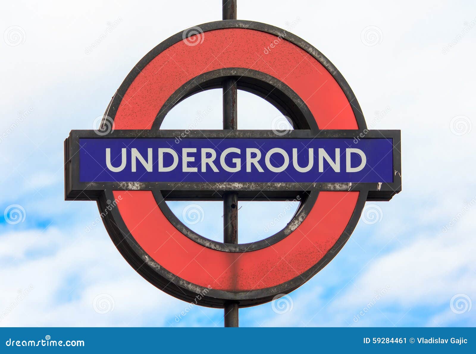 Old Underground Sign in London Editorial Photo - Image of metro ...