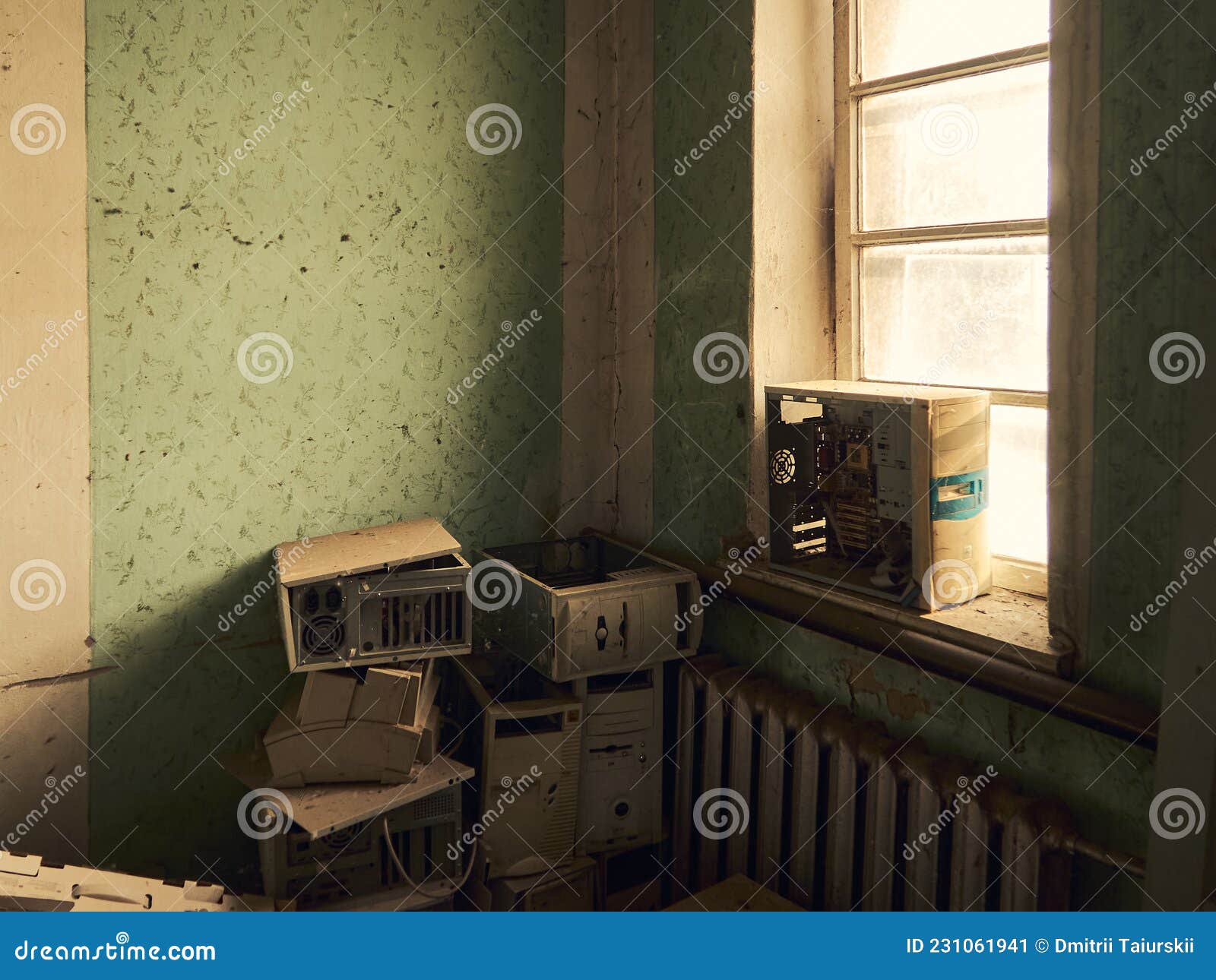 Old, useless computers stock image. Image of technology - 231061941