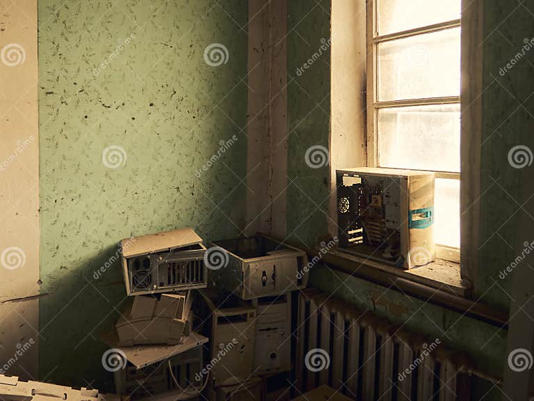 Old, useless computers stock image. Image of technology - 231061941