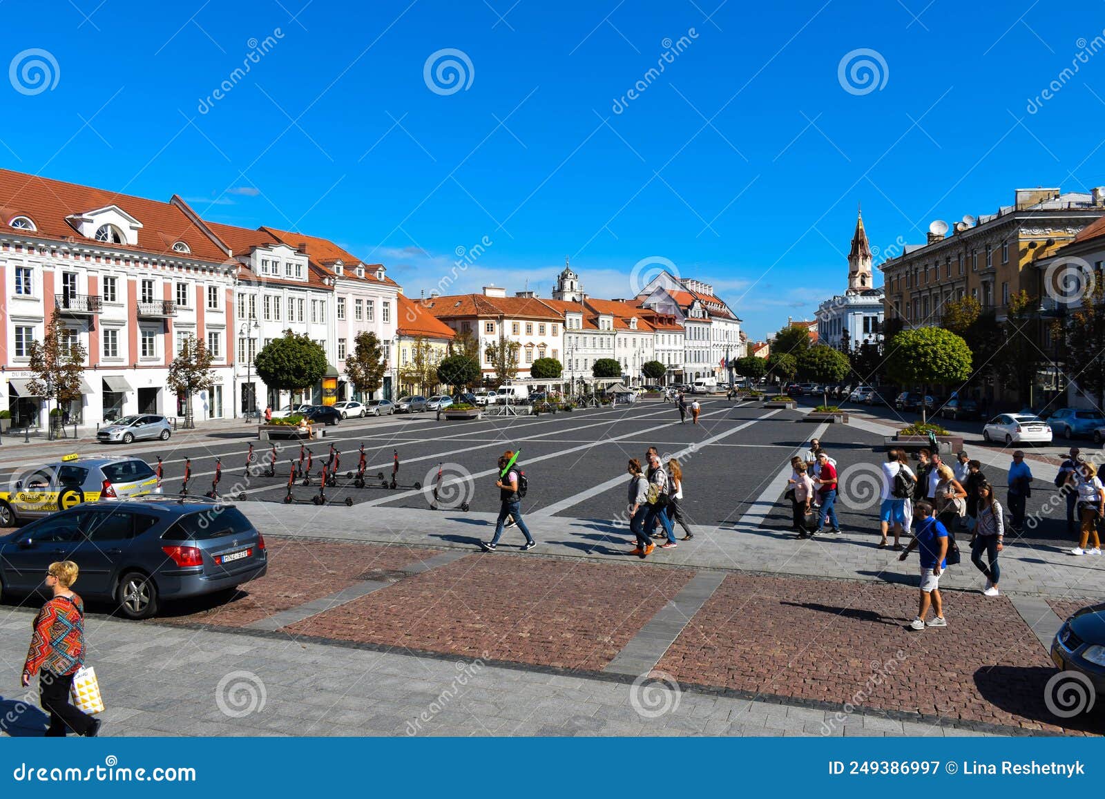 Old Vilnius Town Hall Square in Summer Afternoon Editorial Photography ...