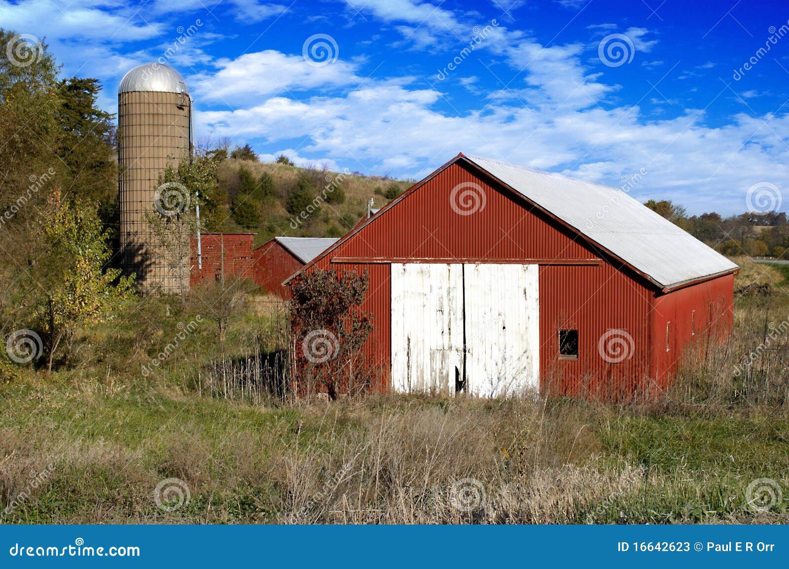 Old vintage Barn stock image. Image of trees, building - 16642623