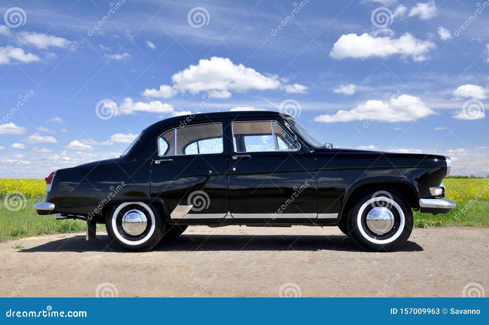 Old Vintage Black Car. Side View Stock Image - Image of outdoor ...