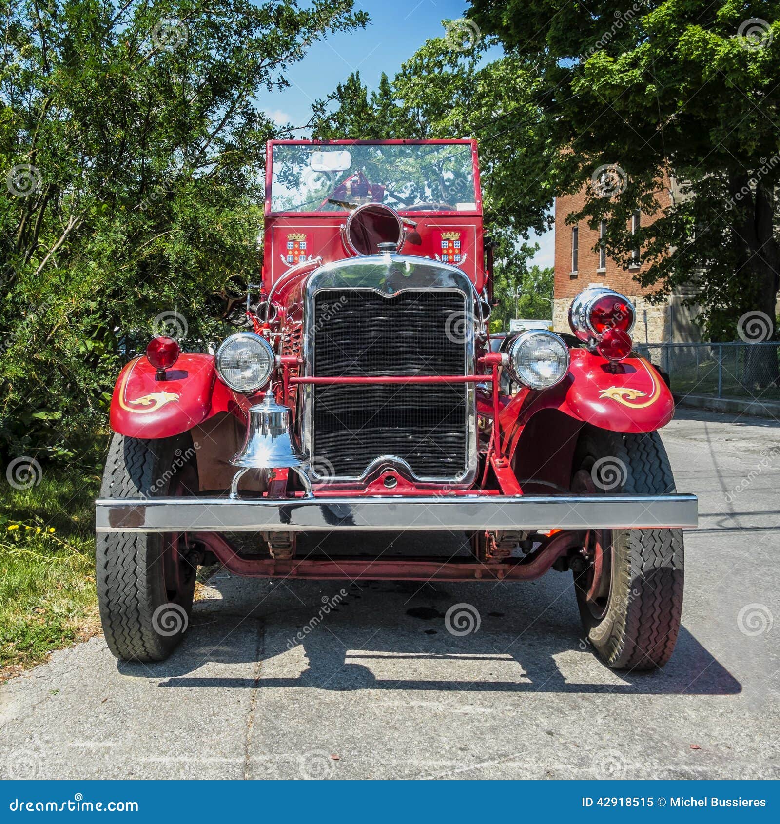 Old vintage fire truck stock image. Image of trucks, sunny - 42918515