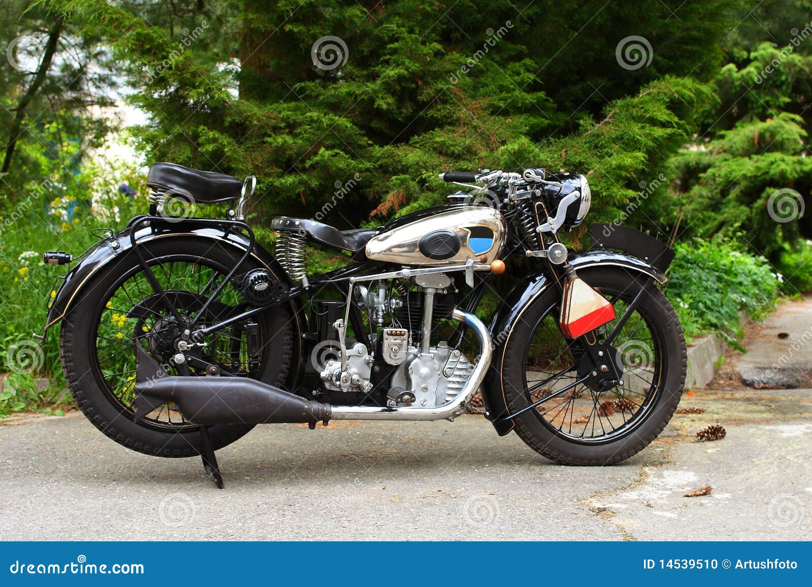 Old vintage motorcycle stock photo. Image of motor, black - 14539510