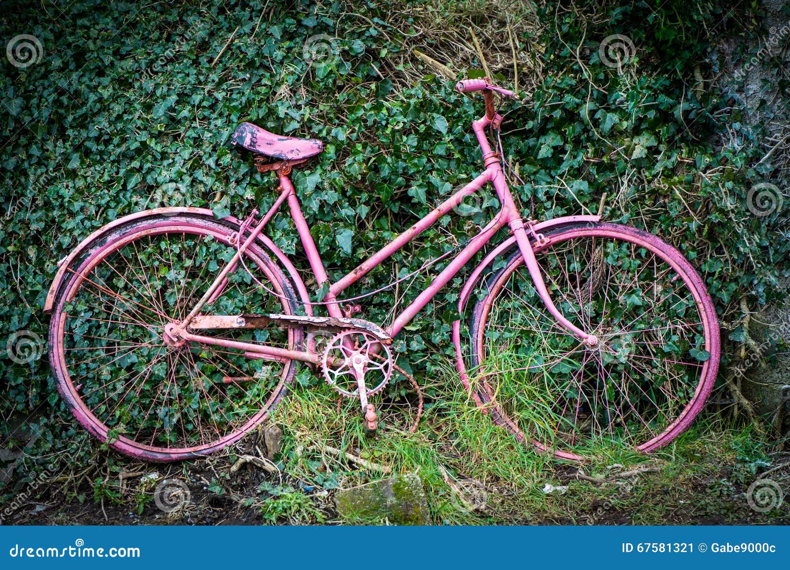 Old vintage pink bicycle stock image. Image of abstract - 67581321