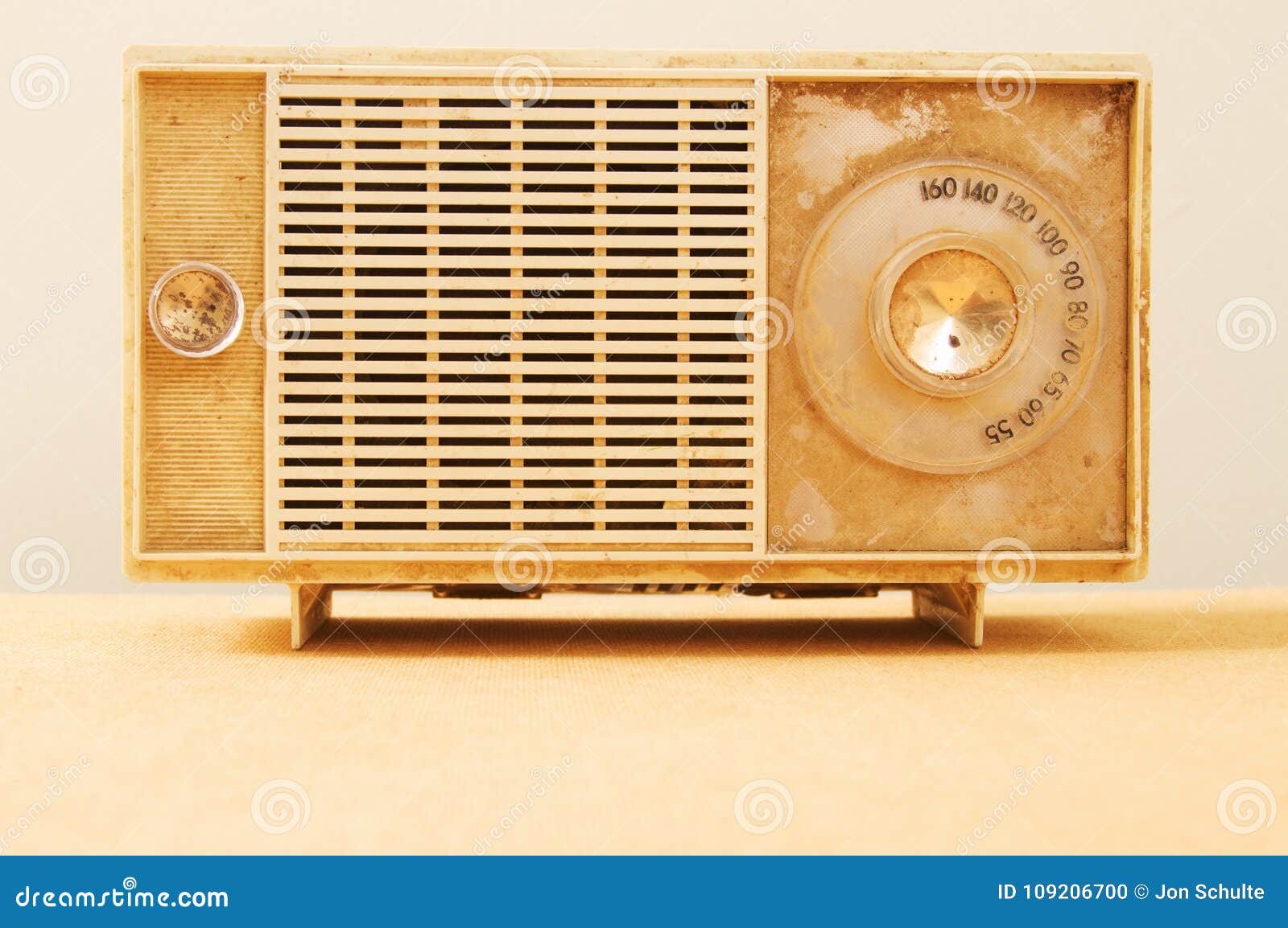 An old vintage radio stock photo. Image of copy, style - 109206700