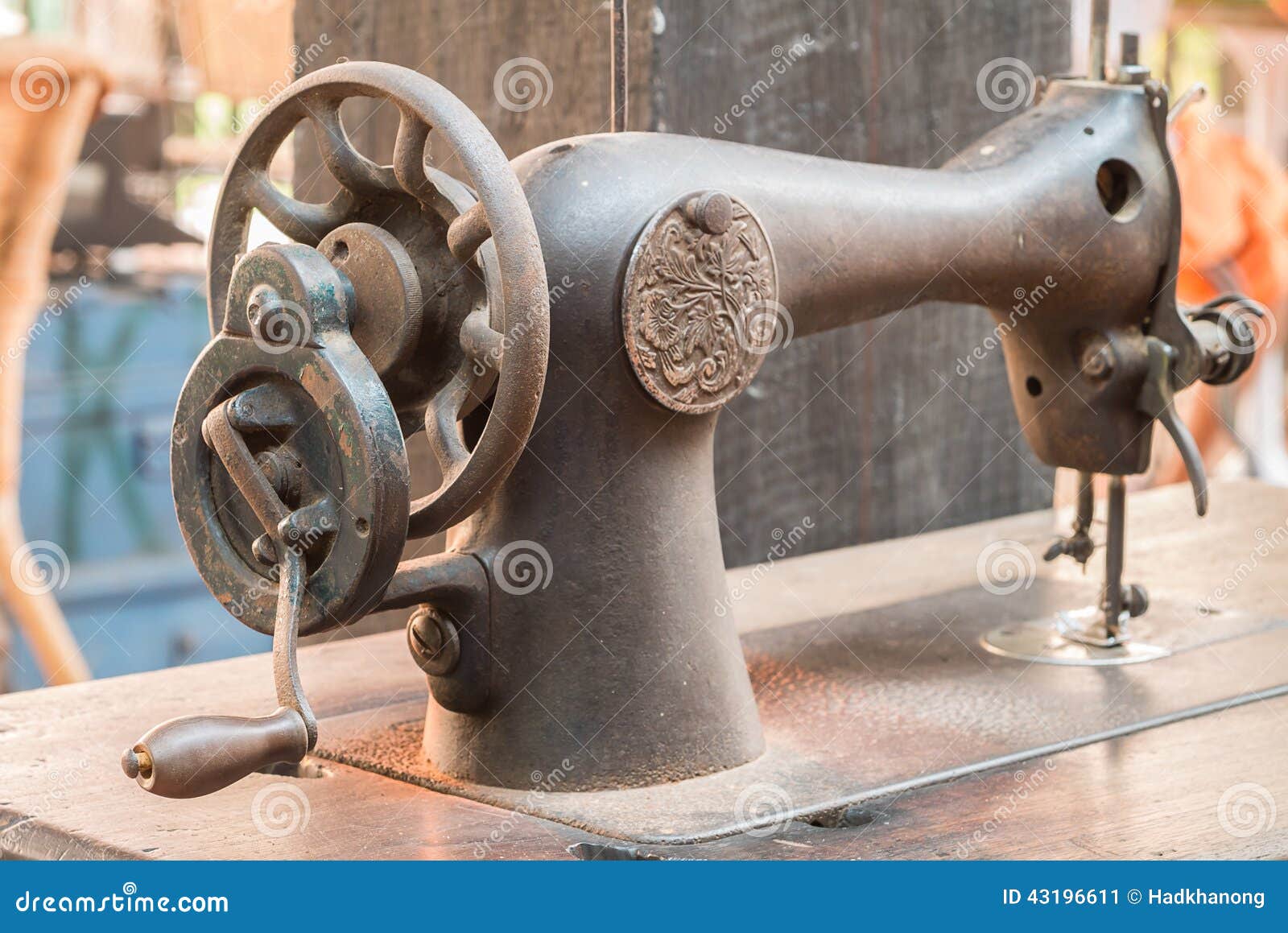 Old vintage sewing machine stock image. Image of manufacturing - 43196611