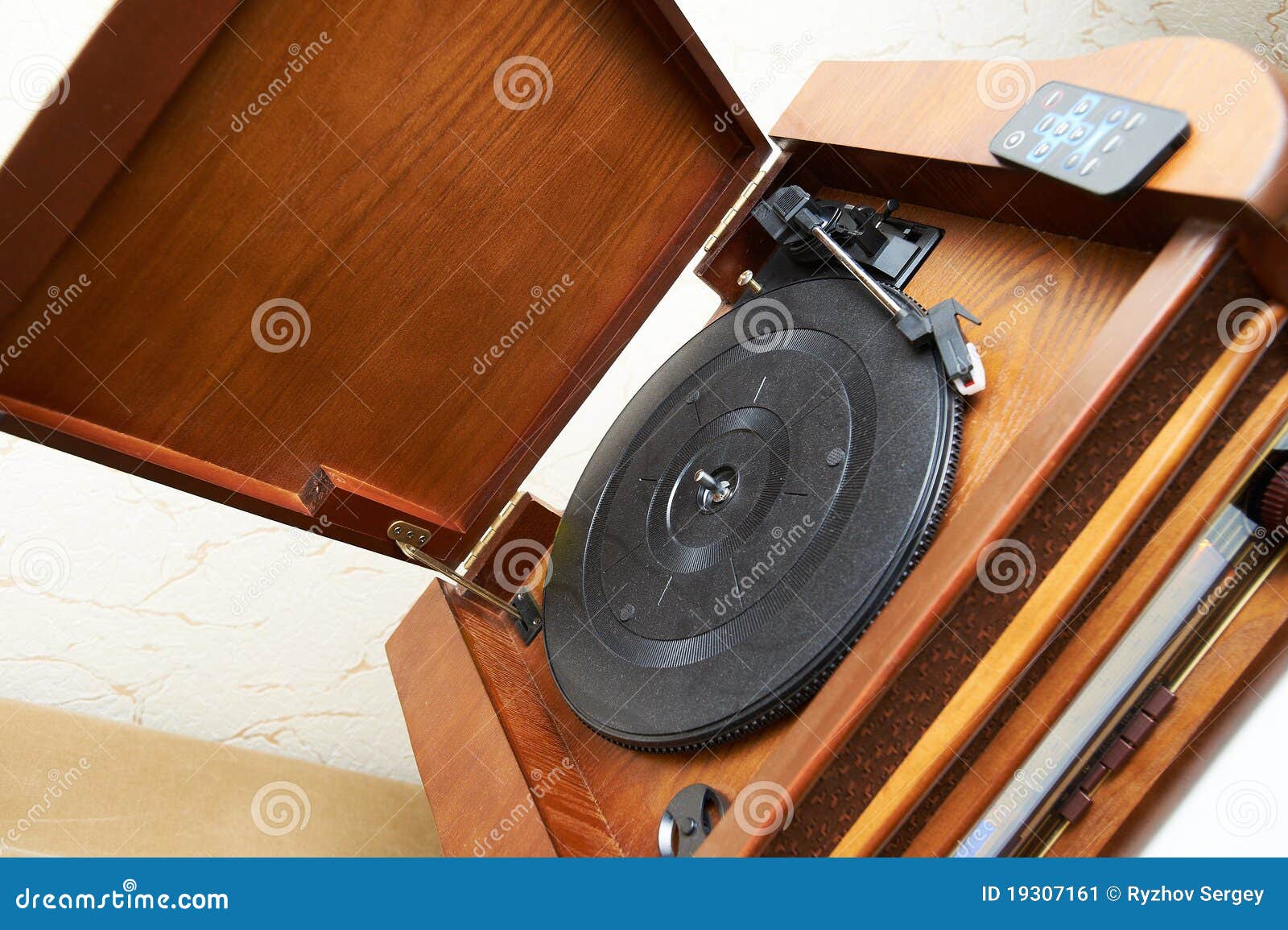 Old Vinyl Wooden Record-player Stock Image - Image of shiny, player ...
