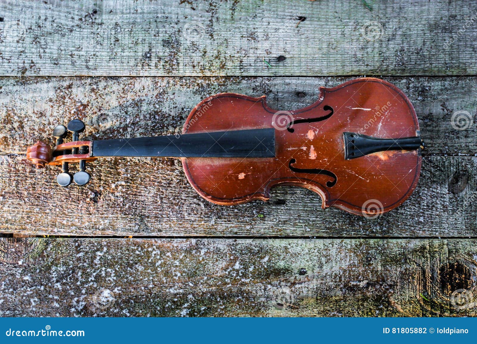 Old violin stock photo. Image of brown, background, violin - 81805882