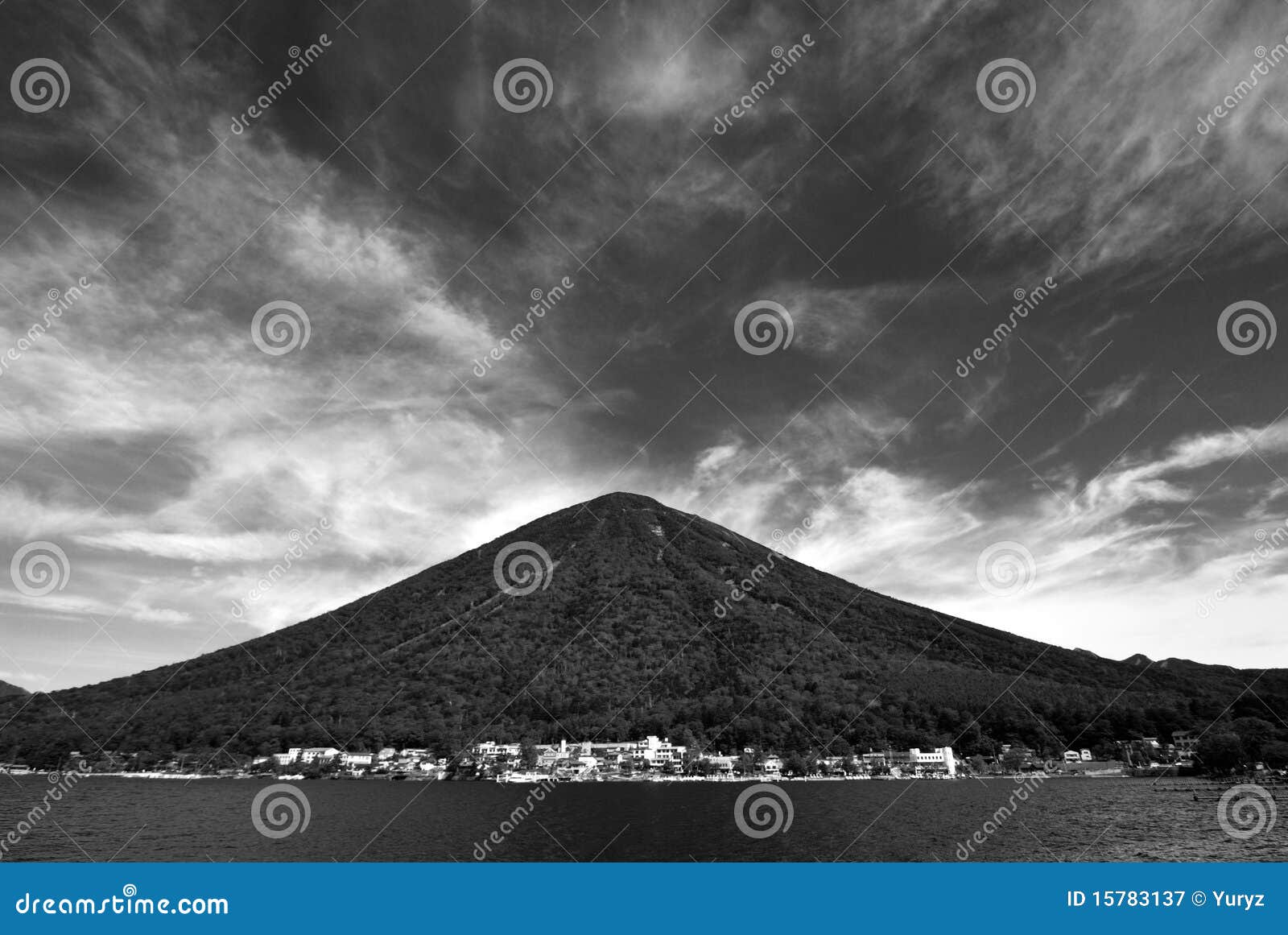 Old volcano stock image. Image of japan, volcano, lake - 15783137