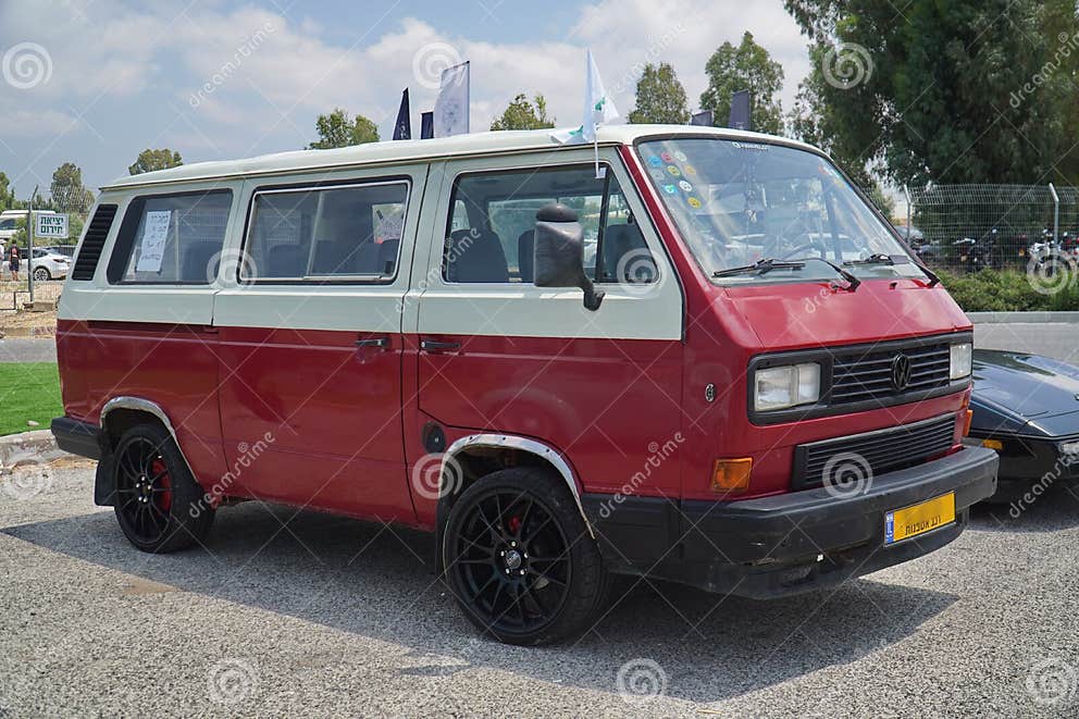 Old vw van at car show editorial stock image. Image of used - 262520854