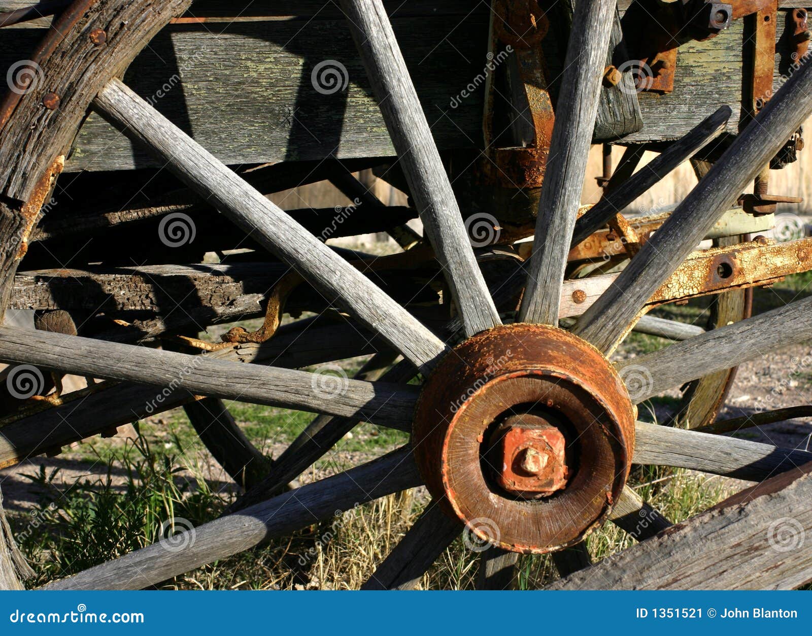 Old Wagon Wheel stock image. Image of axel, weathered - 1351521