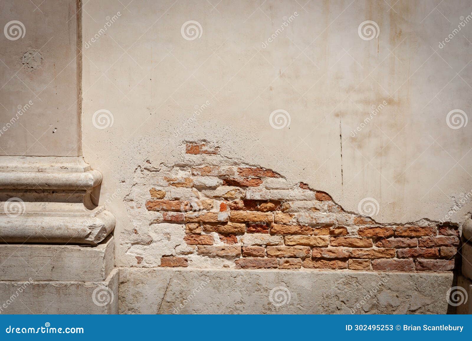 Old Wall with Plaster Render Falling Off Exposing Brick Stock Image ...