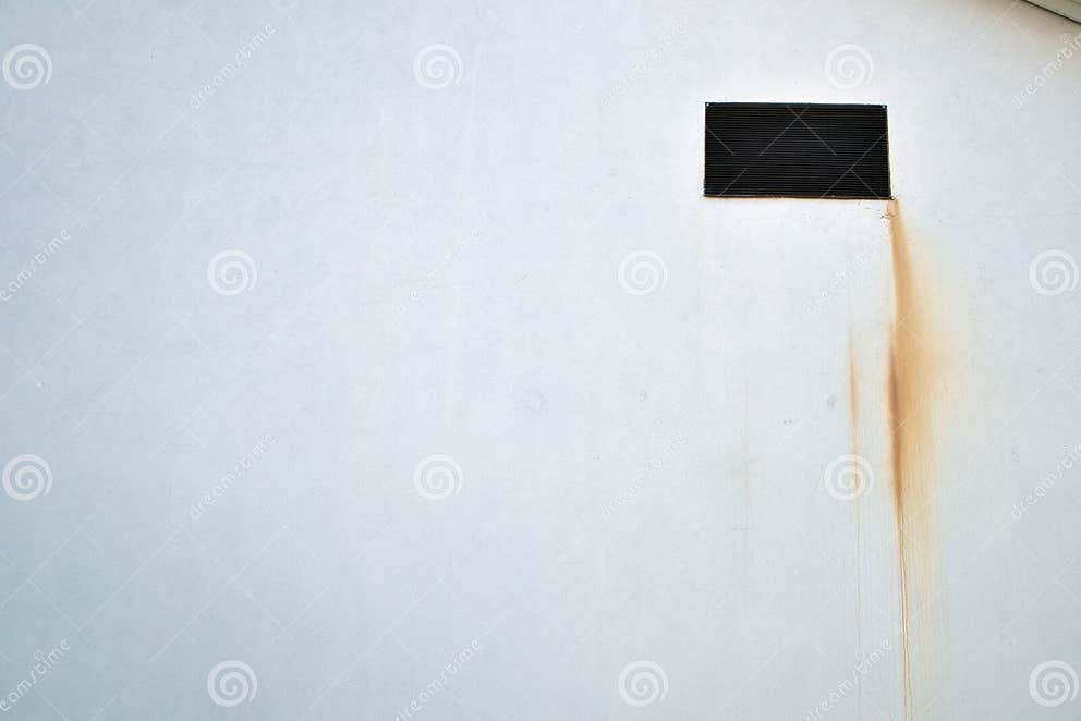 Old Wall with Rust Marks that Rain Had Run Down Stock Photo - Image of ...