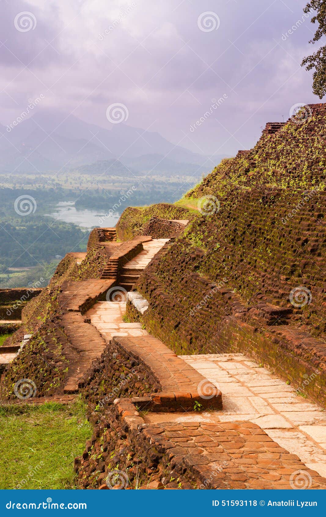 Sigiriya Palace Complex - Sri Lanka UNESCO World Heritage Royalty-Free ...