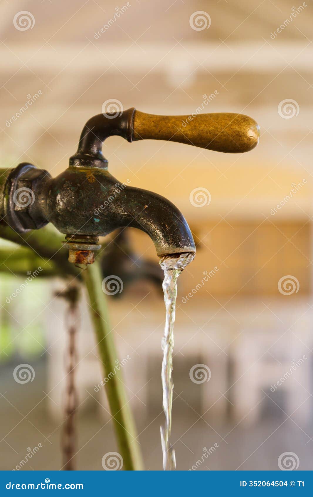 Old Water Tap with Fresh Cold Water Stock Photo - Image of copy, house ...