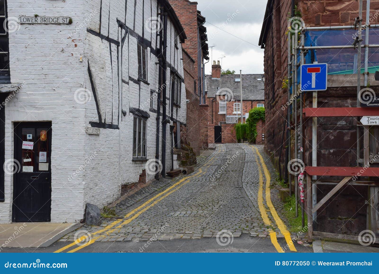Old way stock photo. Image of pathway, road, home, architecture - 80772050