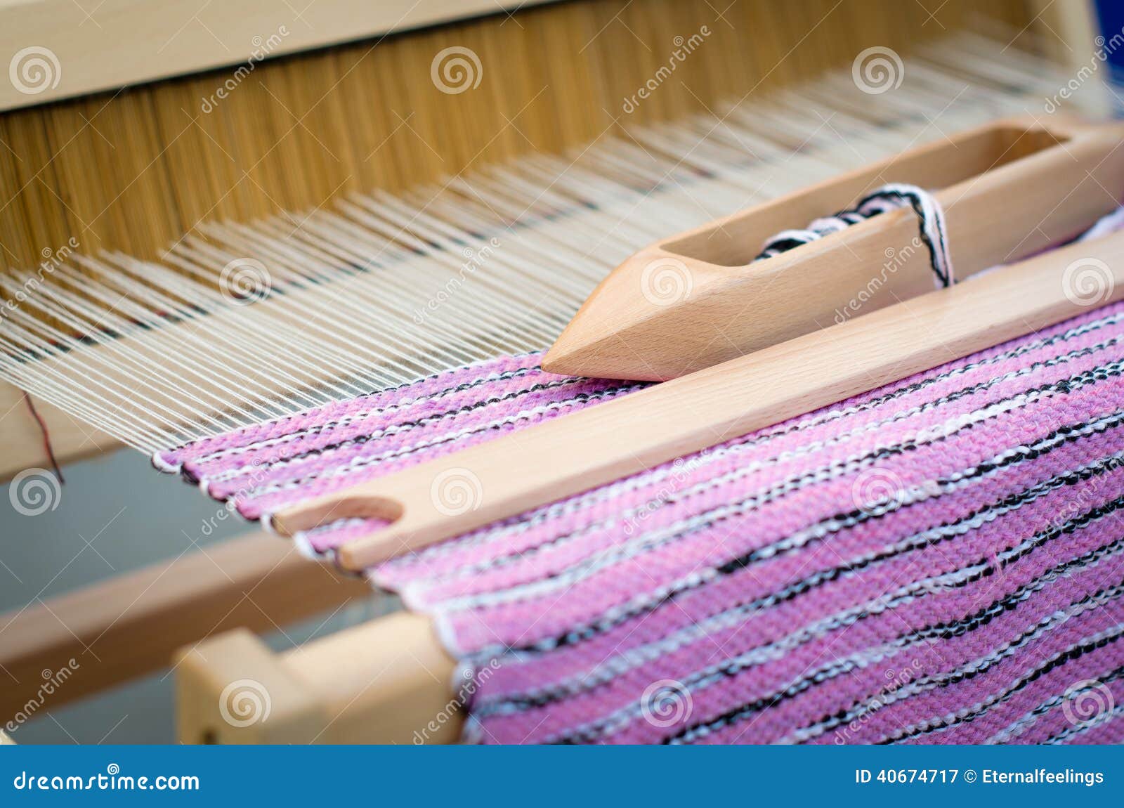 Old weaving loom stock image. Image of yarn, cloth, handloom - 40674717