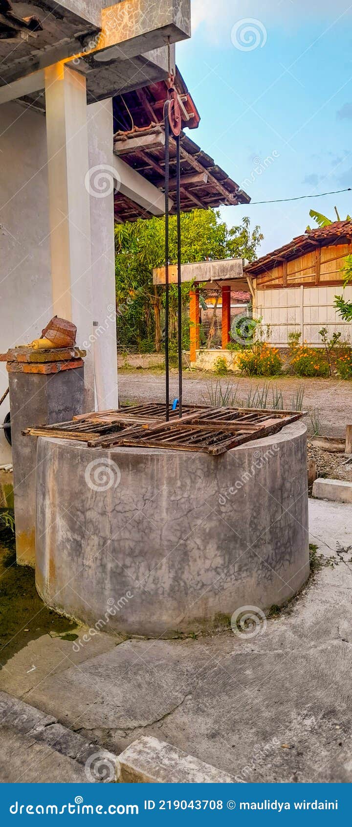 Old well stock photo. Image of garden, house, yard, estate - 219043708