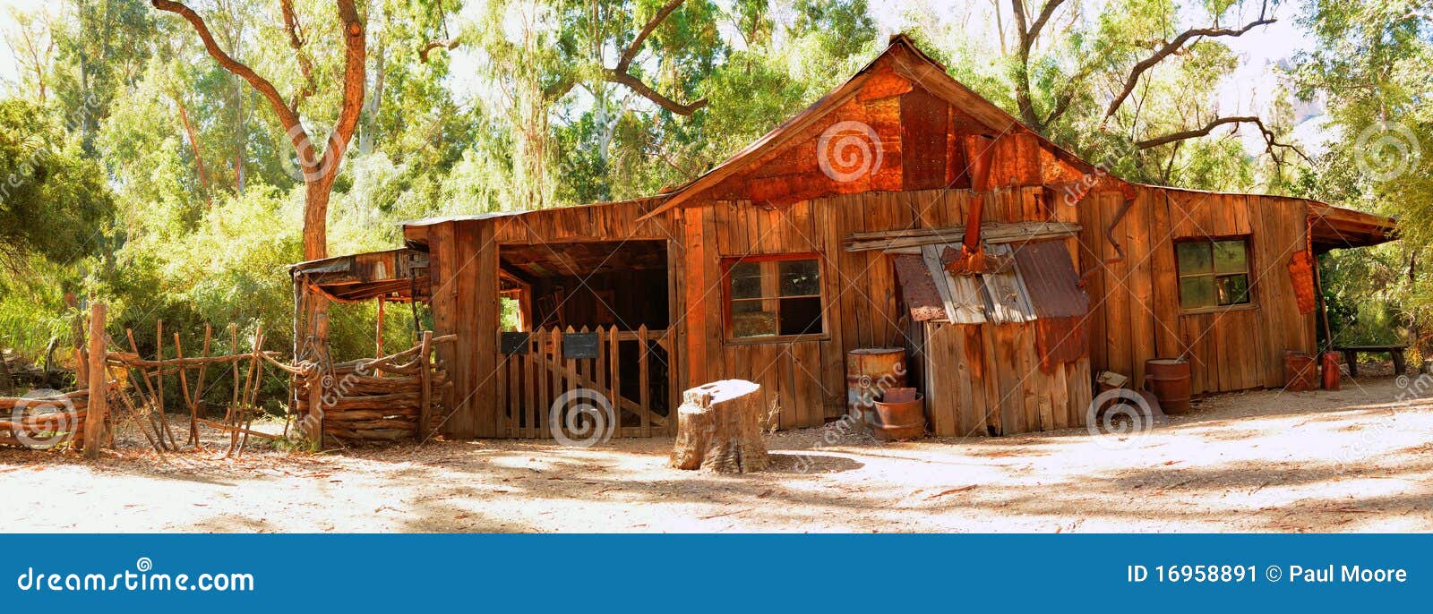 Old Western Cabin stock image. Image of window, historical - 16958891