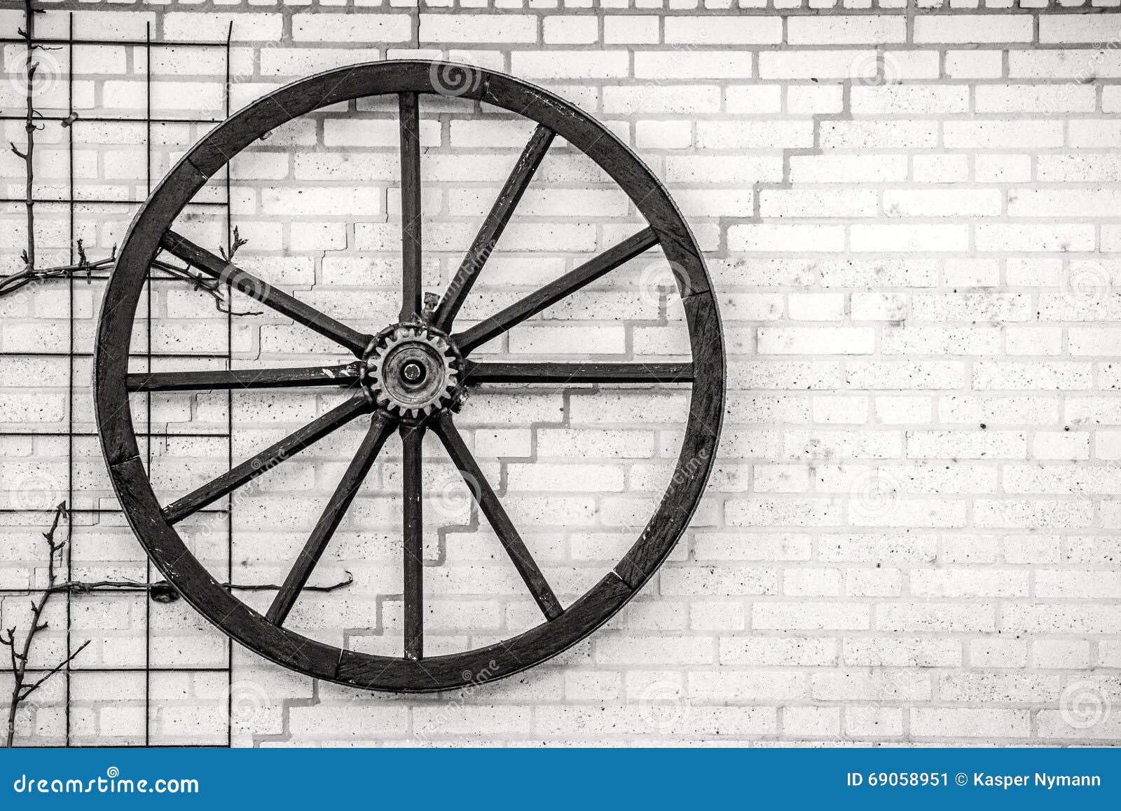 Old Wheel Hanging on a Wall Stock Image - Image of antique, cartwheel ...