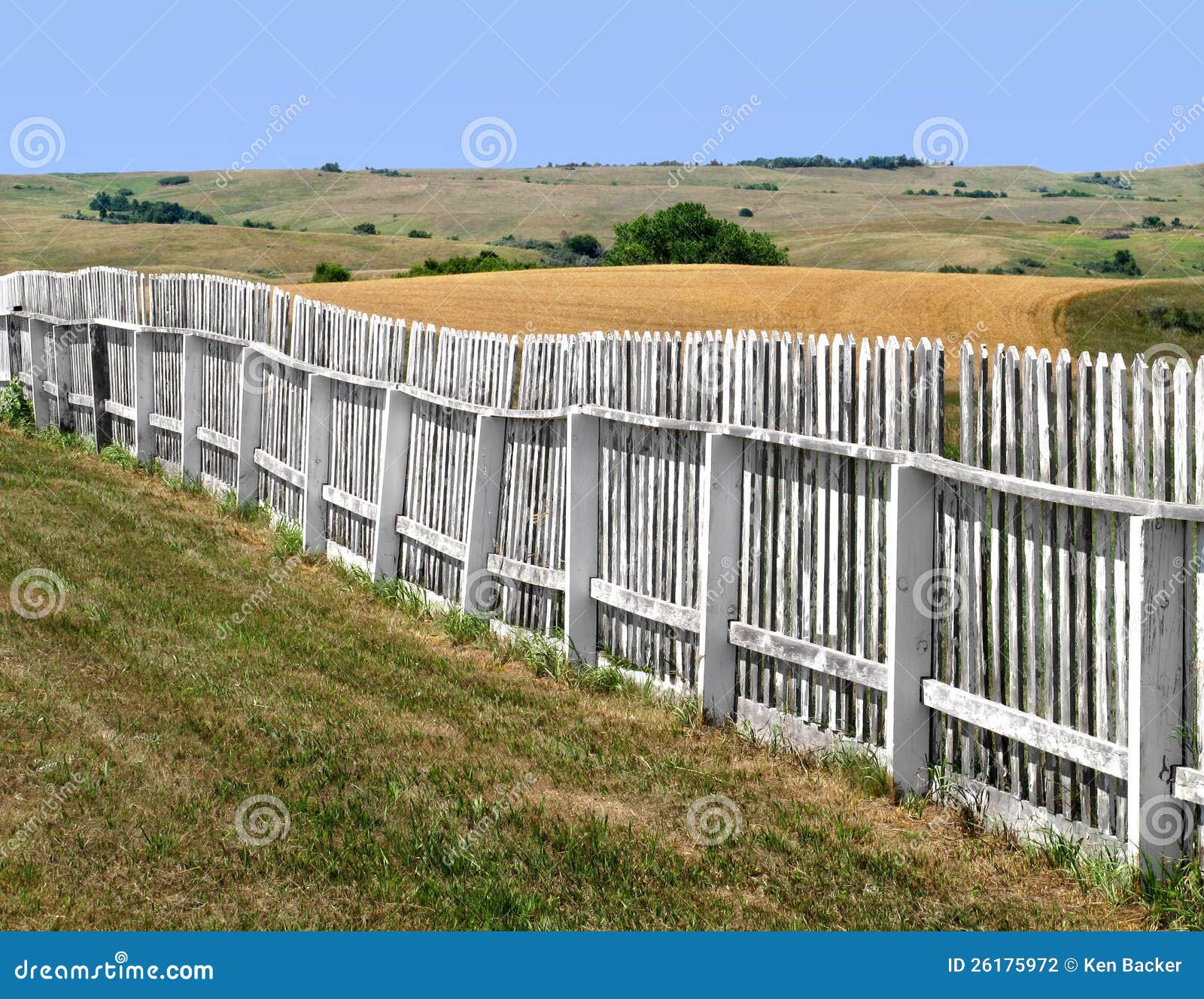 Old White Wood Fence in a Field Stock Photo - Image of blue, rural ...
