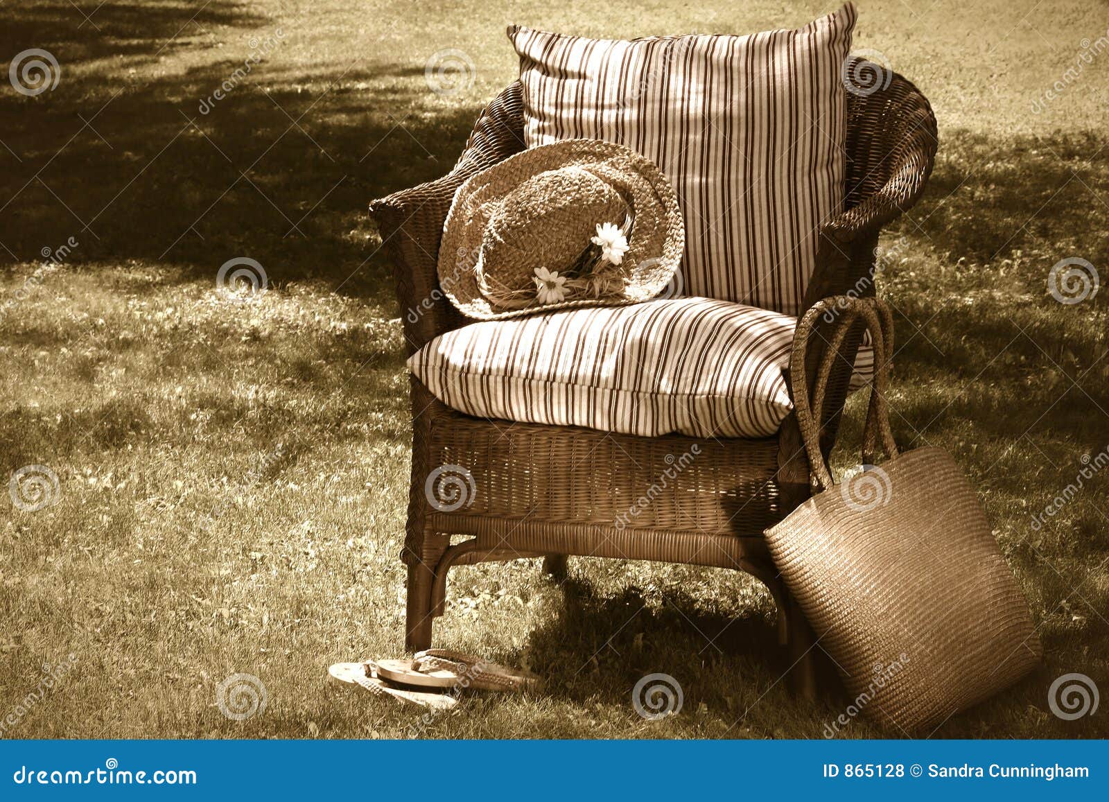 Wicker Red Chair Texture Stock Photography | CartoonDealer.com #40359914