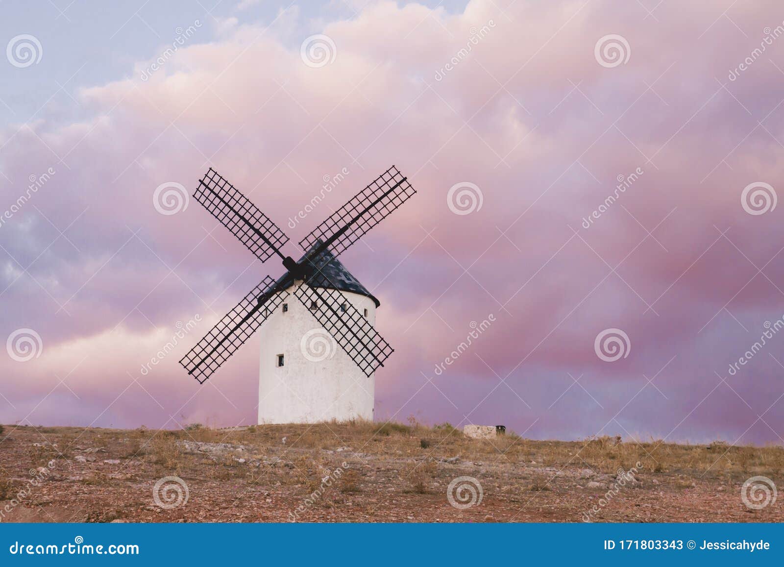 Old Windmill in La Mancha, Spain Stock Image - Image of icon, ciudad ...