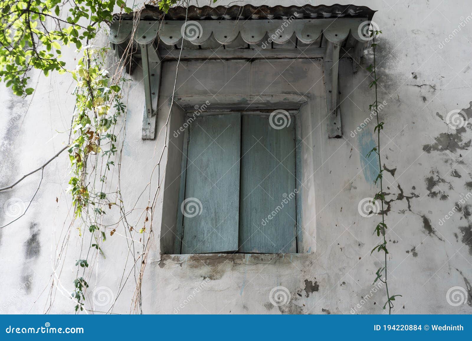 Old Windows and Wall Background Photo Stock Photo - Image of texture ...