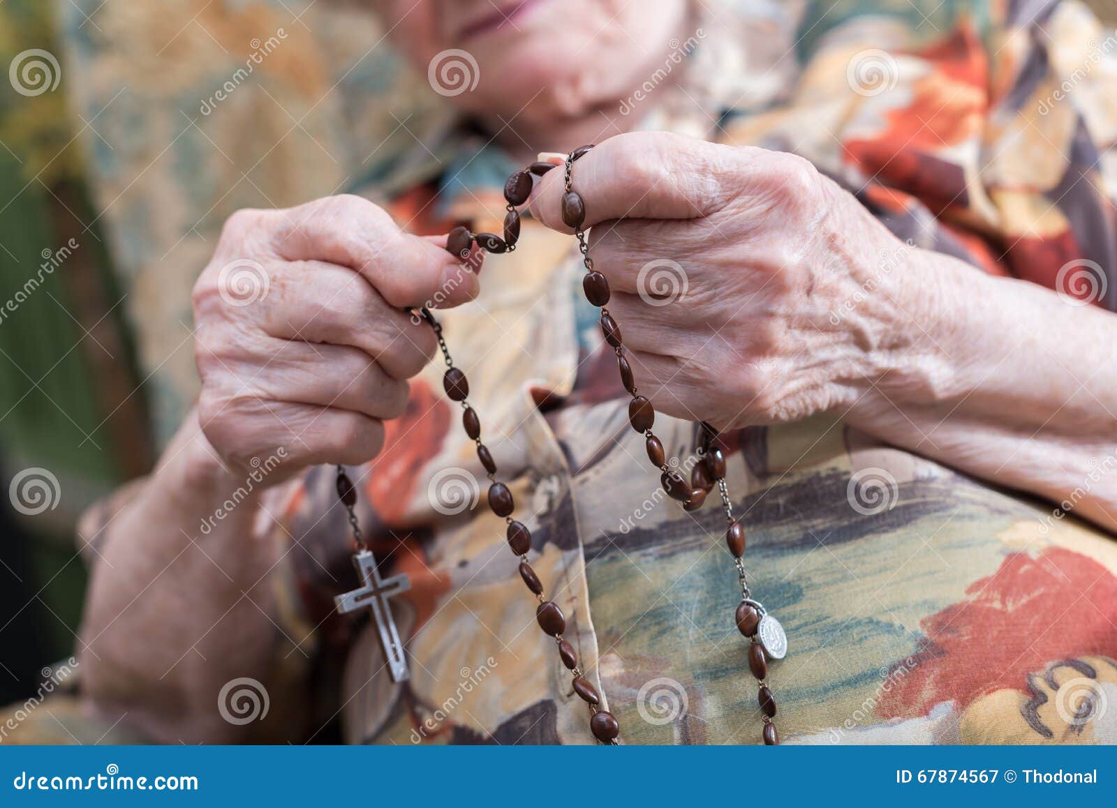 Old woman praying stock image. Image of catholicism, spiritual - 67874567