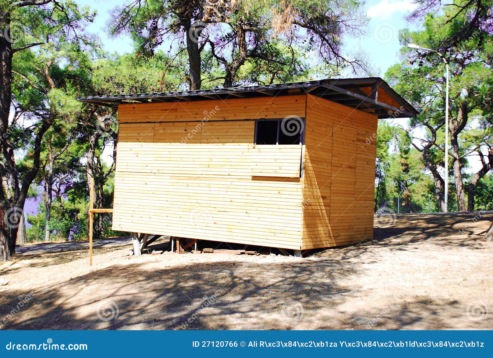 Old wood hut stock photo. Image of entry, forestry, cottage - 27120766