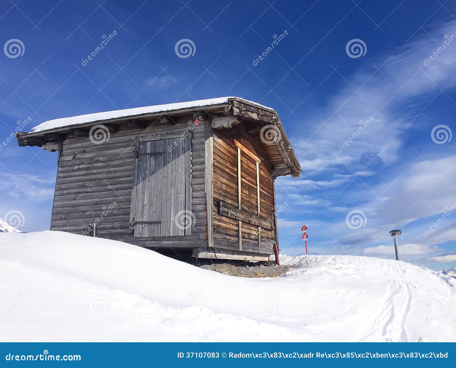 Old Wooden Barn in a Sunny Day Stock Image - Image of skiing, mountains ...