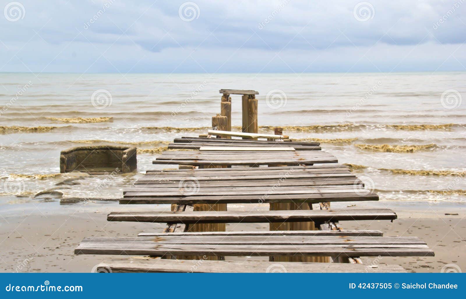 Old wooden boat dock stock image. Image of landscape - 42437505