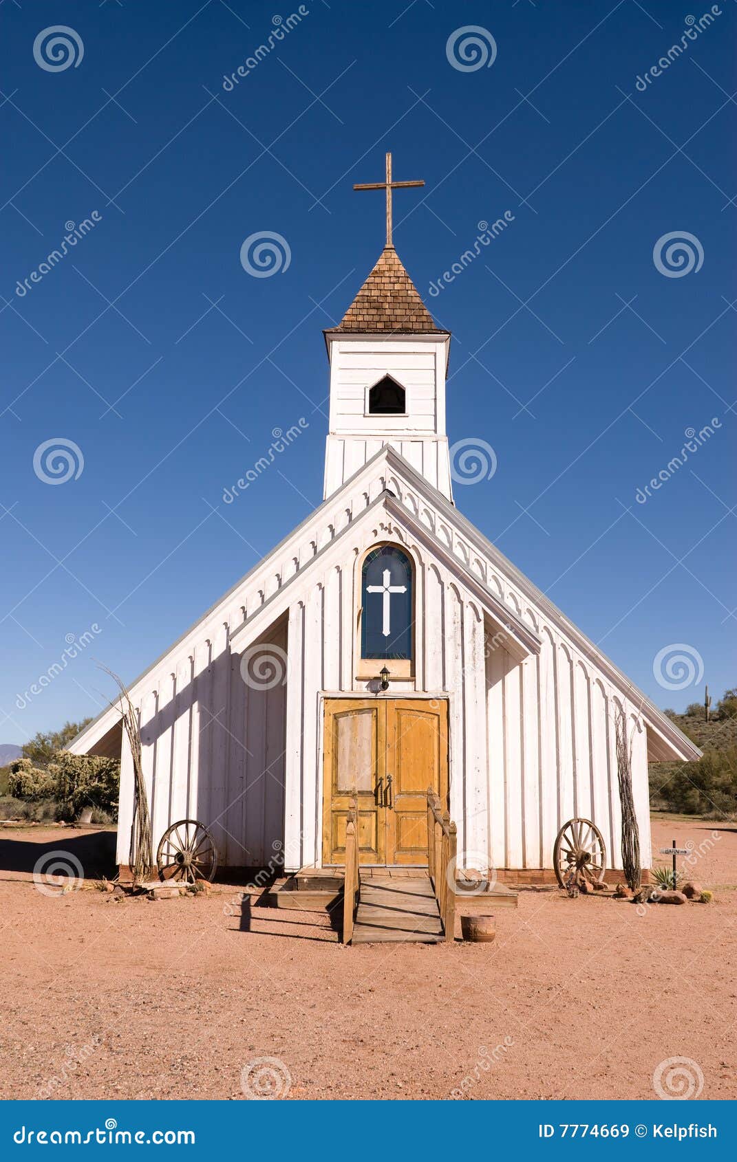 Old wooden church stock image. Image of fashioned, church - 7774669