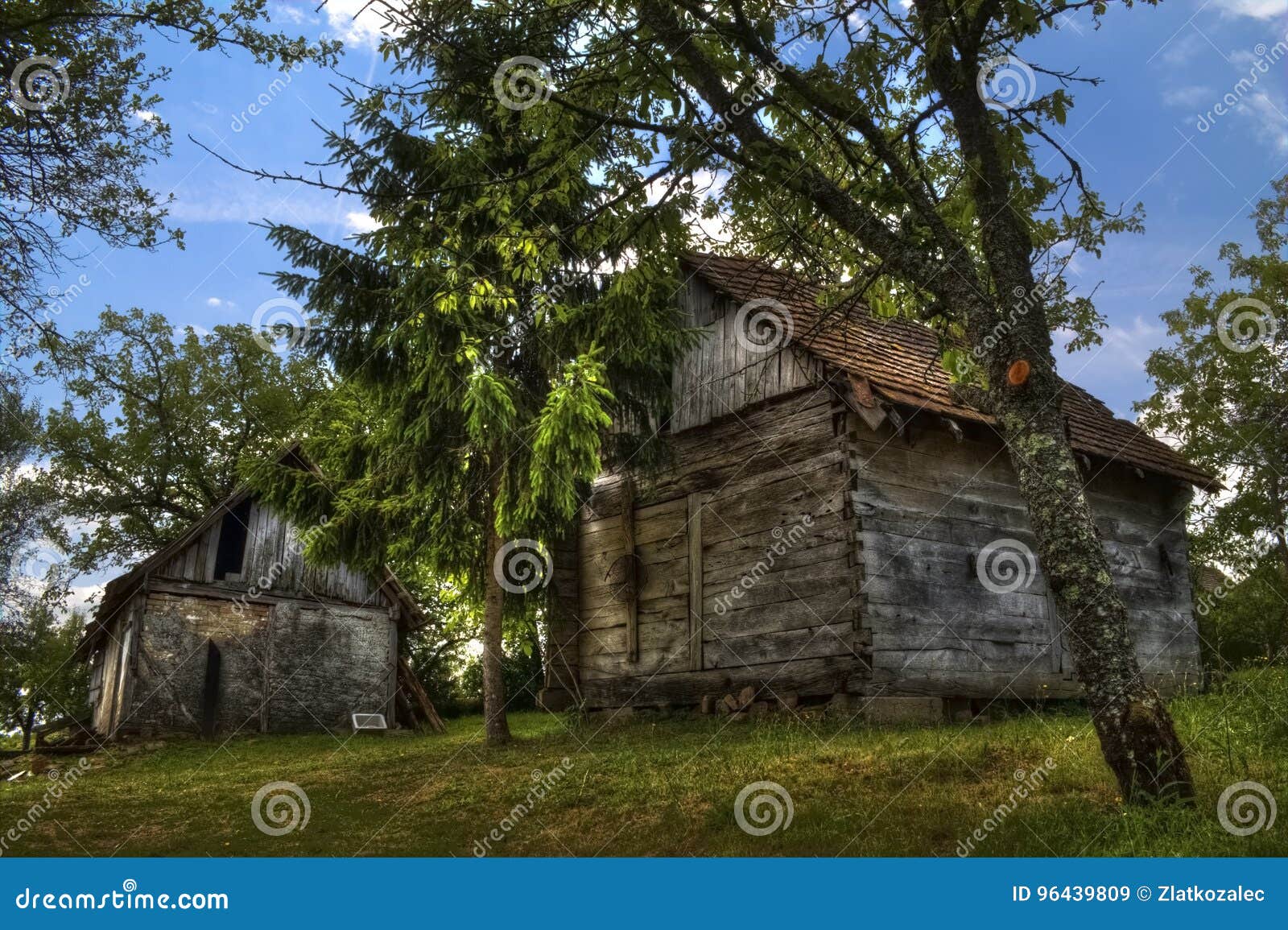 Old wooden cottage stock image. Image of green, rural - 96439809