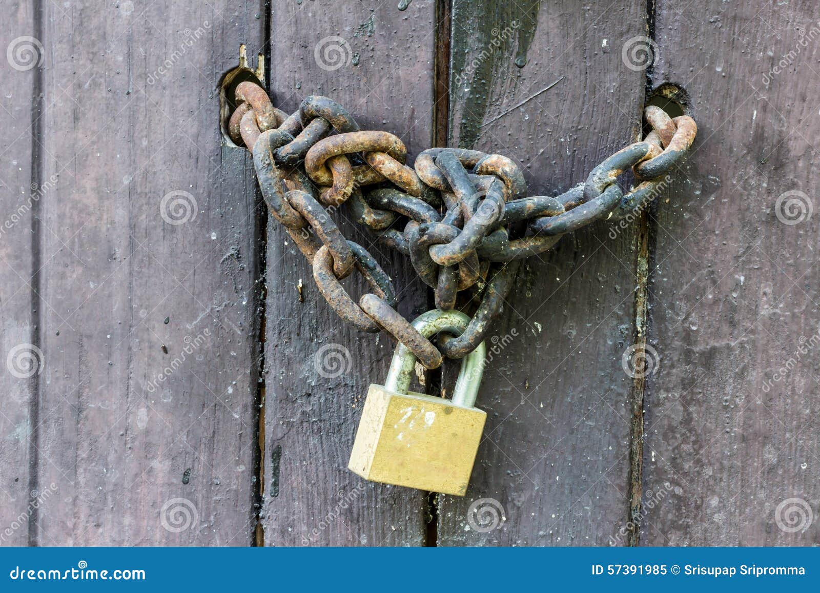 Old Wooden Door with Chain Key Stock Image - Image of home, obsolete ...