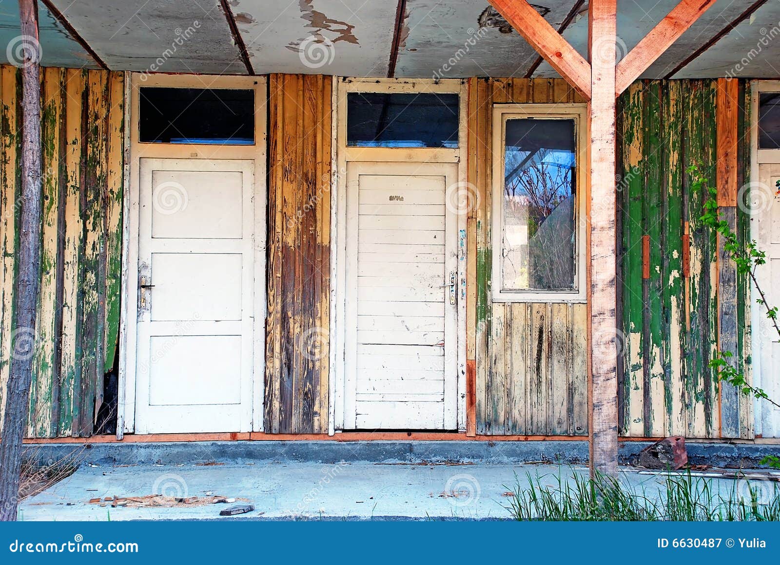 Old Wooden Doors Abandoned House Stock Image - Image of abandon ...