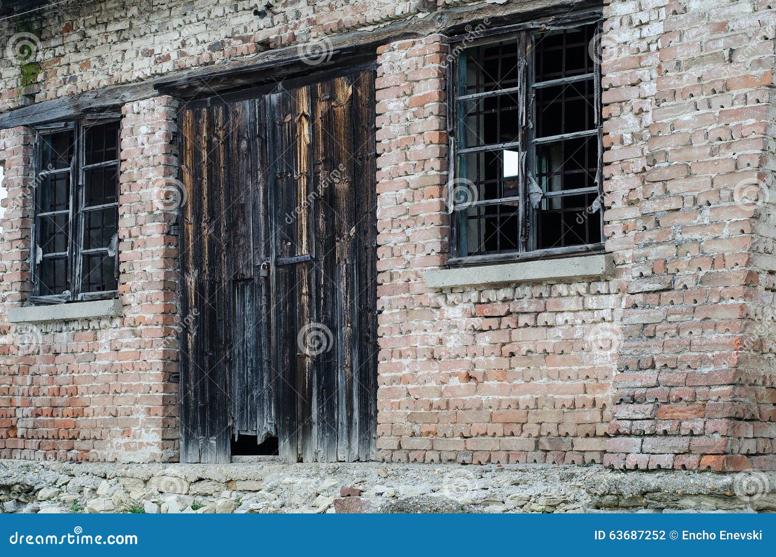 Old Wooden Gate at Brick Building Stock Photo - Image of architecture ...