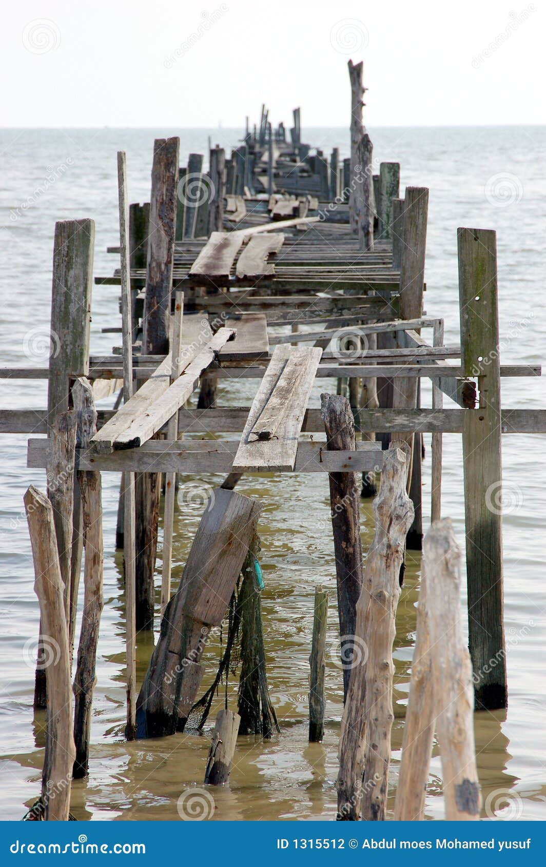 Old Wooden Jetty stock photo. Image of ocean, rebuilt - 1315512