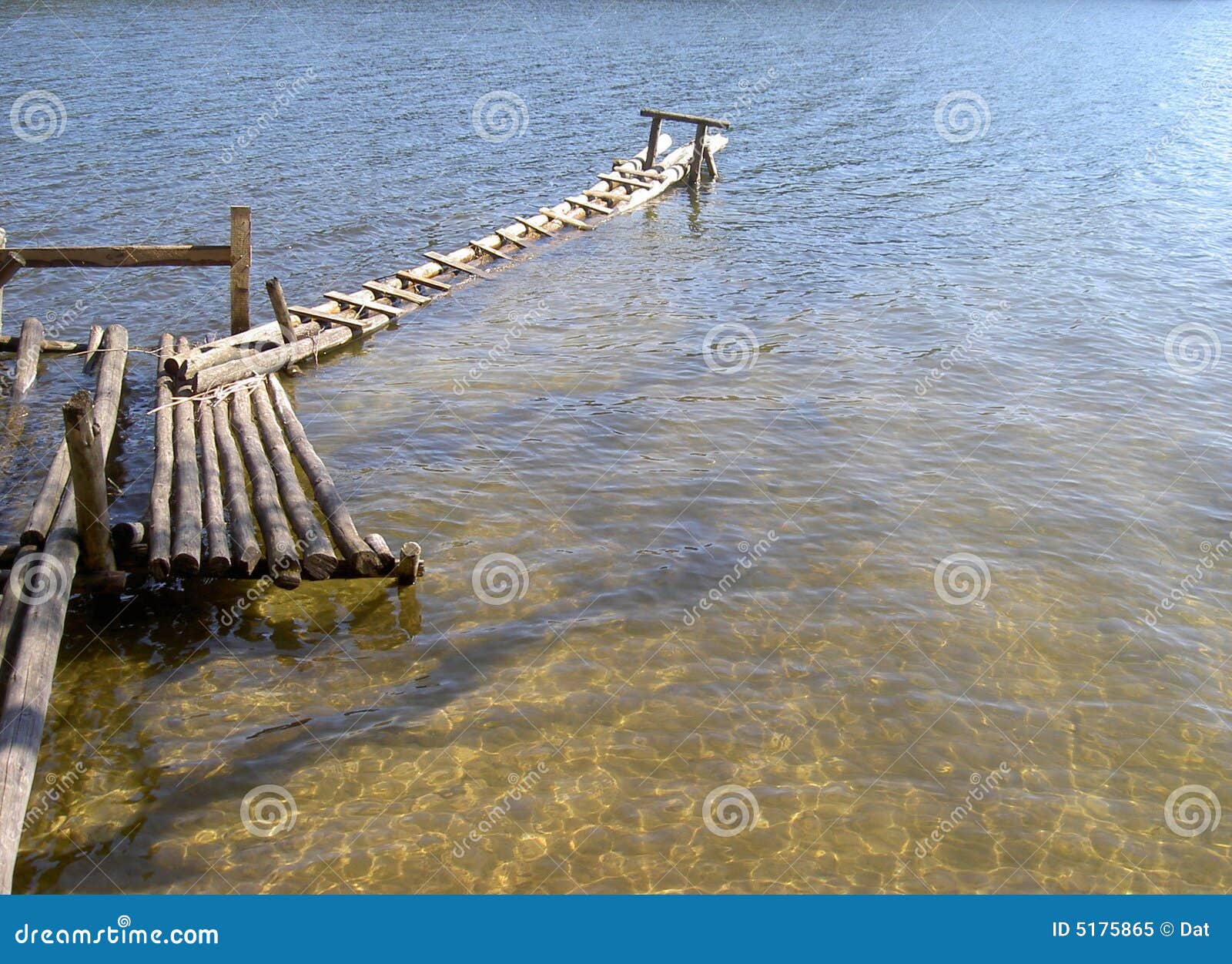 Old wooden pier stock image. Image of destination, infinity - 5175865