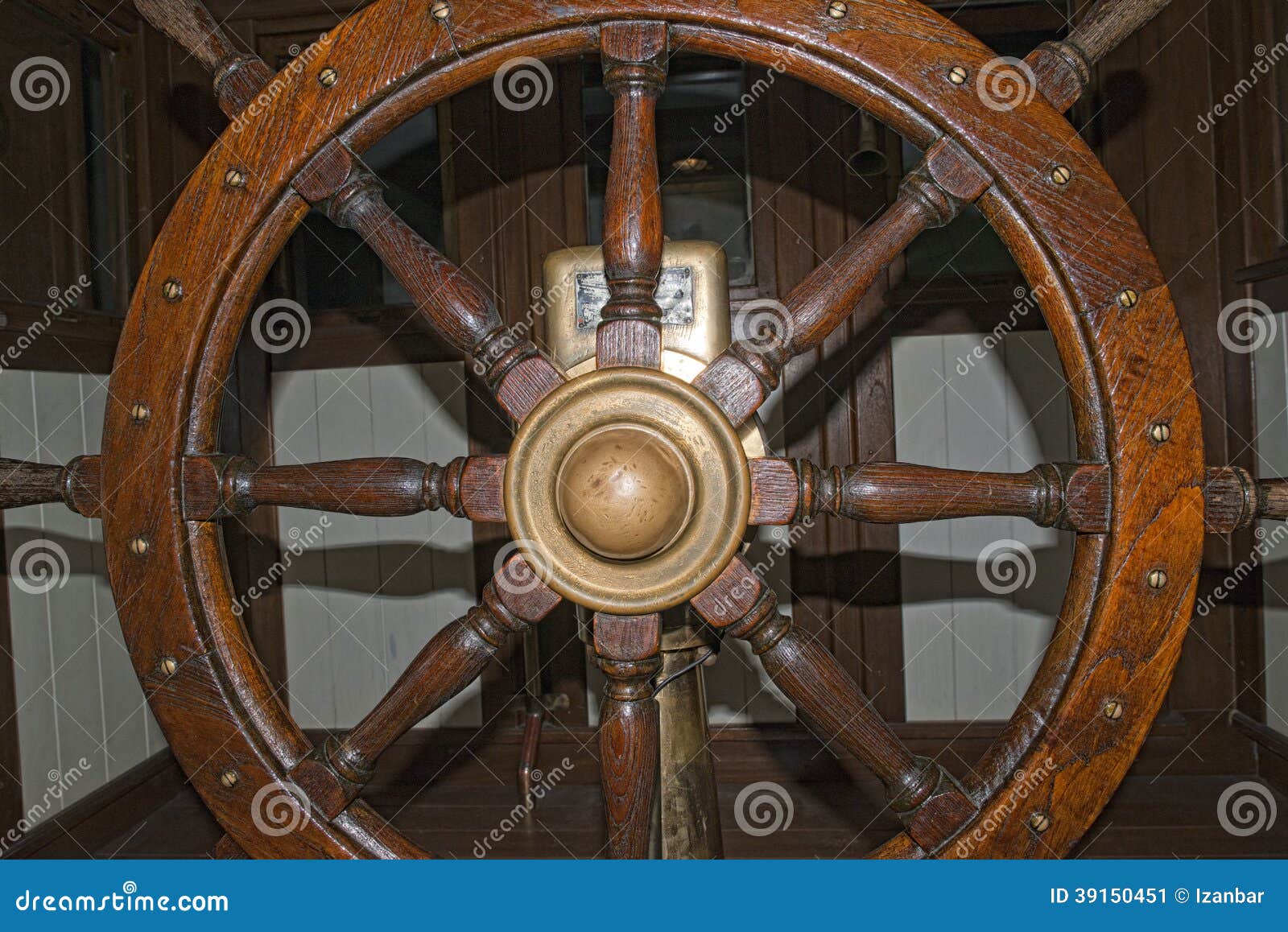 Old wooden ship wheel stock image. Image of anchor, ocean - 39150451