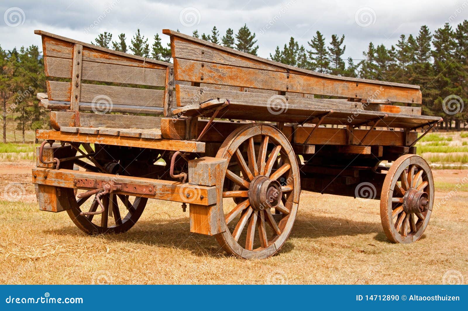 Old wooden wagon stock photo. Image of fashioned, urban - 14712890