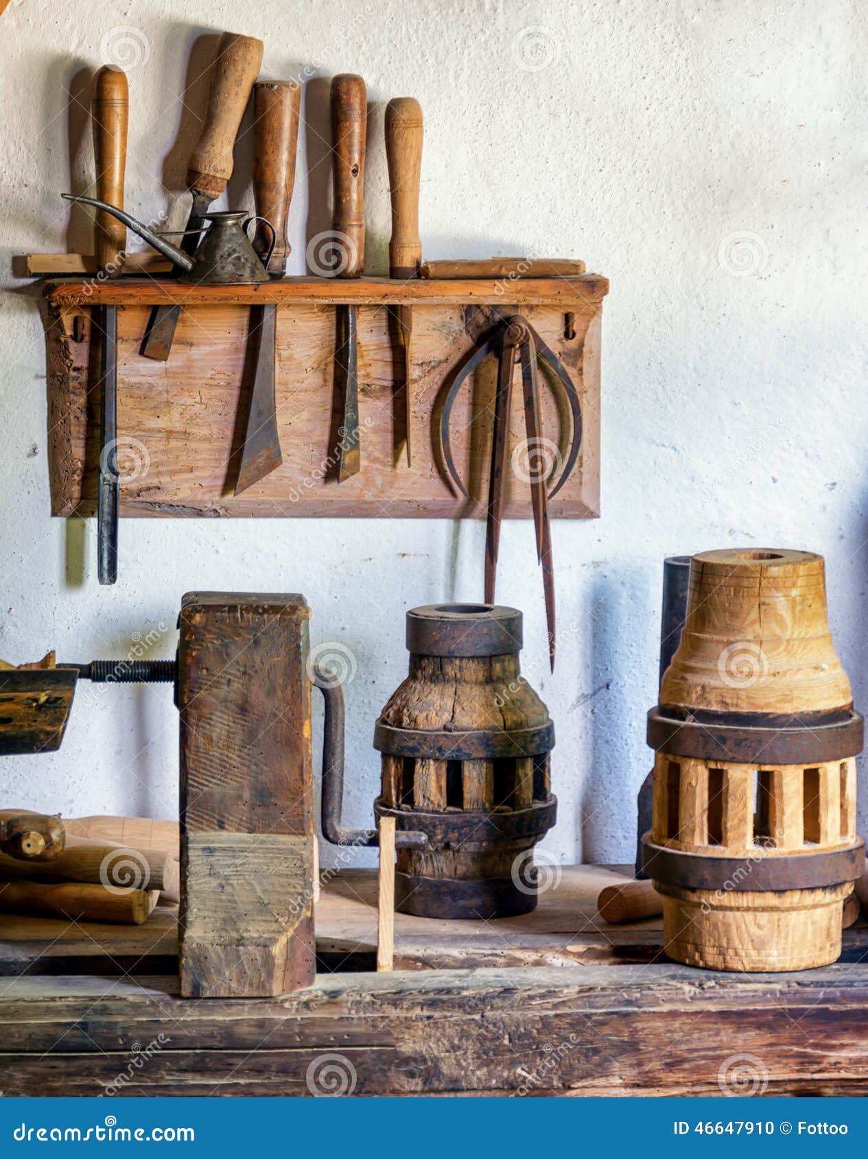 Old workbench stock photo. Image of craft, indoors, clamp - 46647910