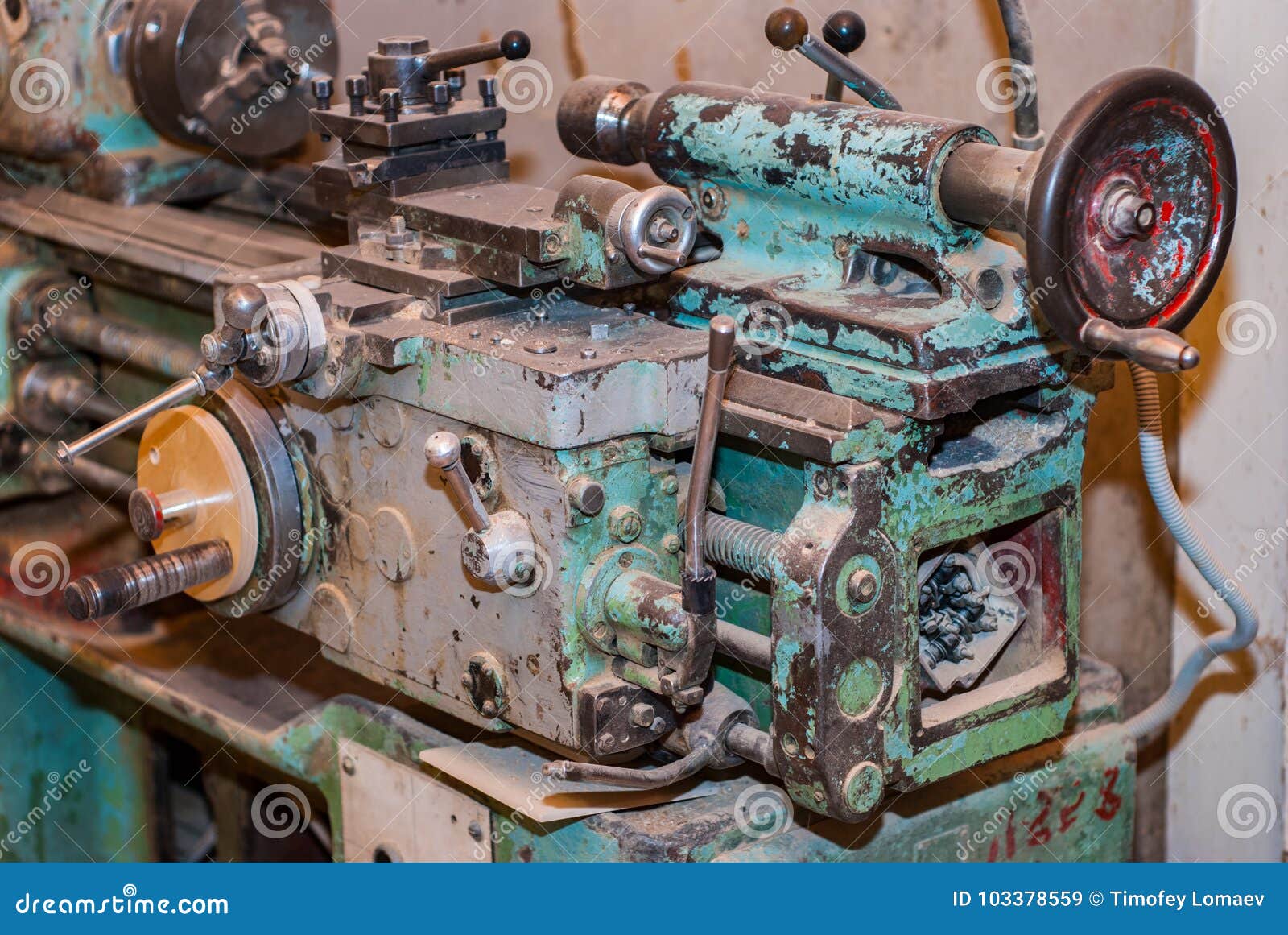 Old Working Lathe in Production Stock Image - Image of gears ...