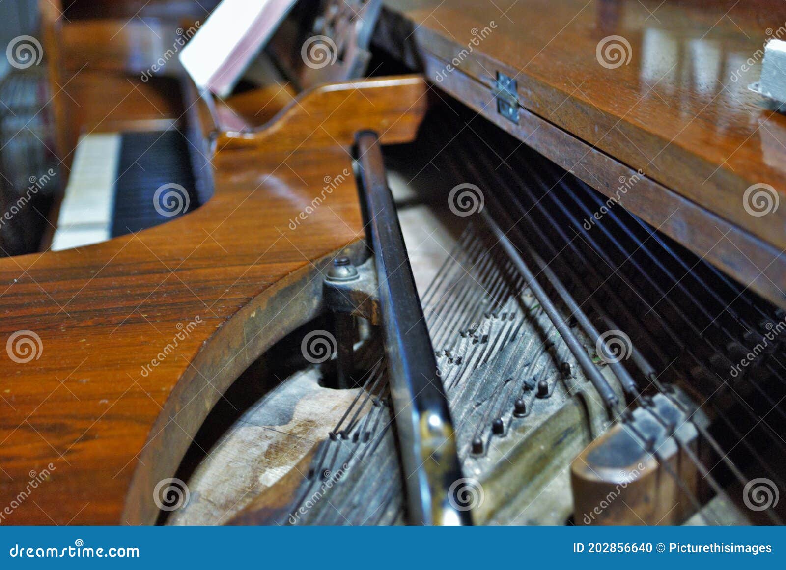 Old Worn Out Piano Close Up of Missing Keys Stock Photo - Image of wear ...