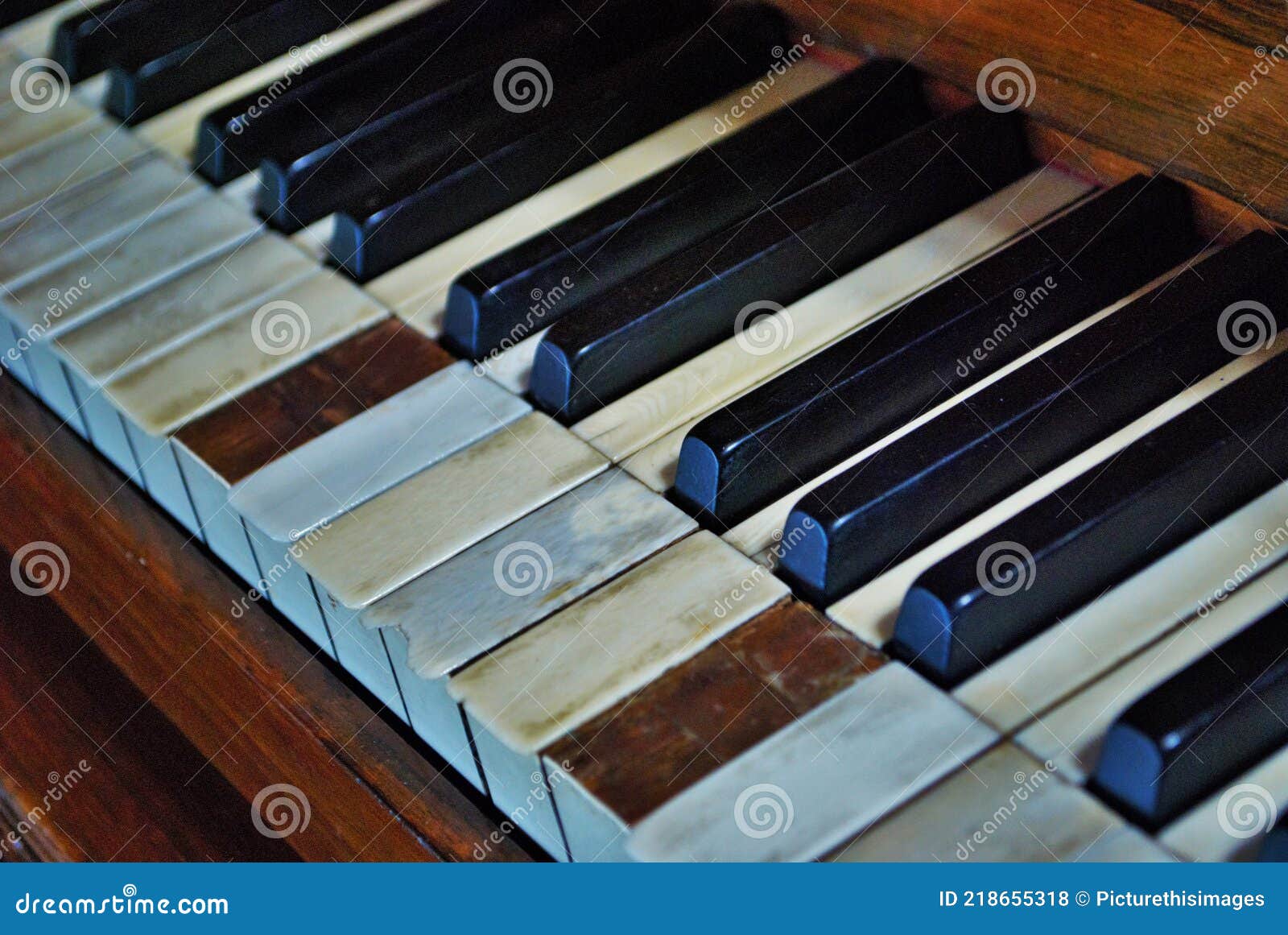 Old Worn Out Piano Close Up of Missing Keys Stock Photo - Image of ...